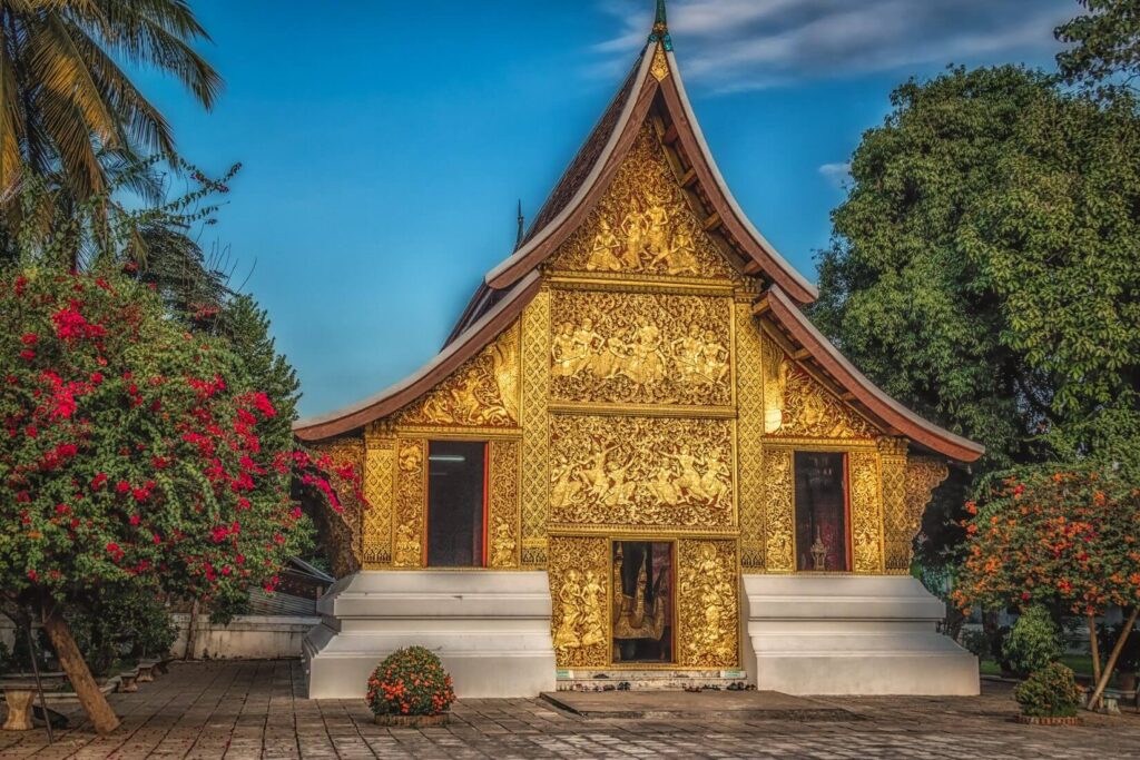 Wat Xiengthong - Ngôi chùa cổ đẹp nhất Cố đô Luang Prabang của Lào - Du ...